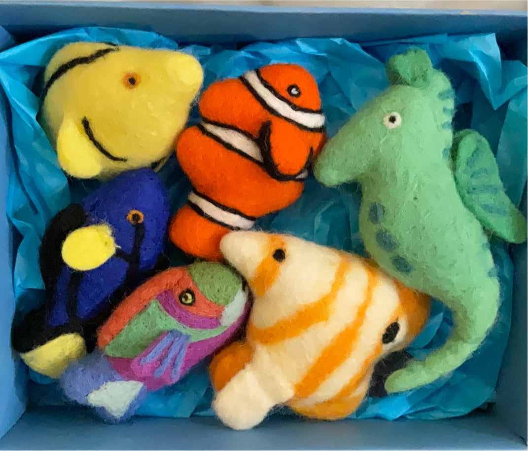 Wool Reef Handmade Gift Box – Kismet Toys
